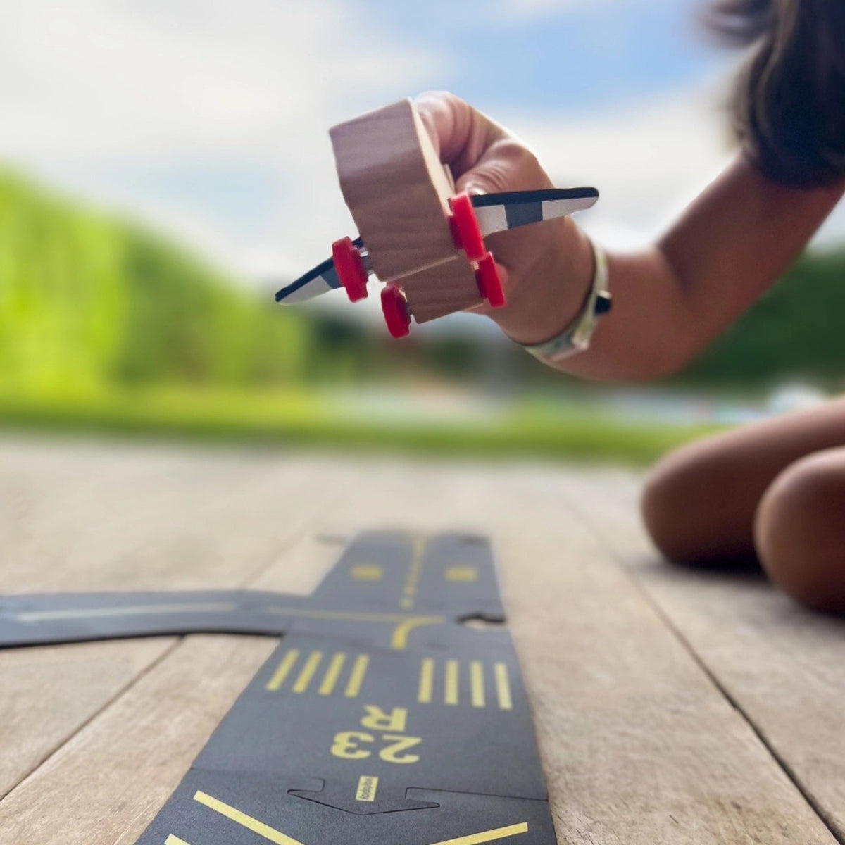 Way To Play flexible Runway with Wooden Aeroplane – Conscious Craft